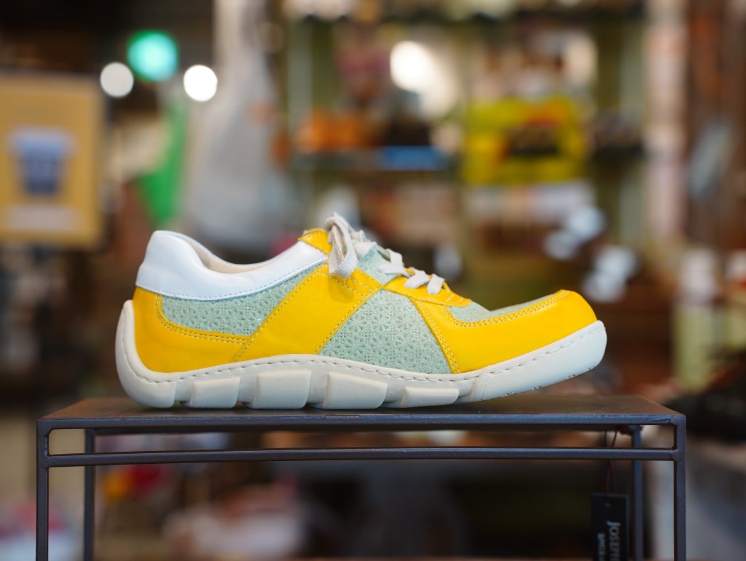 プロフェッショナルシューフィッティングのさか｜靴｜金沢市 ｜ 高いフィット感で人気のEJECT SHOESのスニーカー”FLIGHT” シリーズ